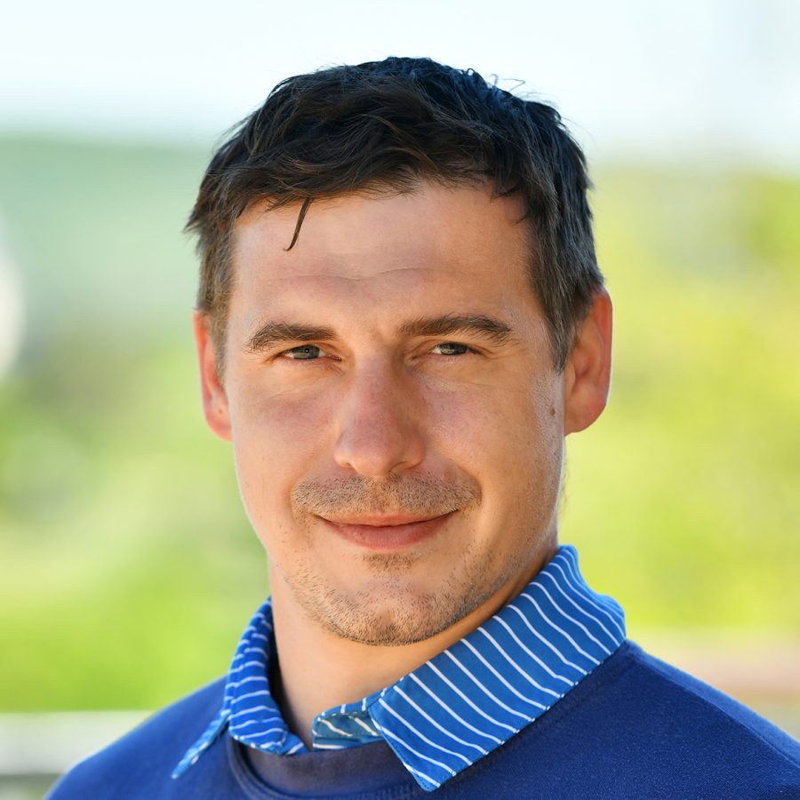 Kontakt – English – Golf Resort Karlštejn